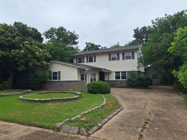 4 Br, 3 bath, Single Family 8430 Birchcroft Drive