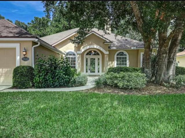 4 Br, 3 bath, Single Family 85099 Shinnecock Hills Drive