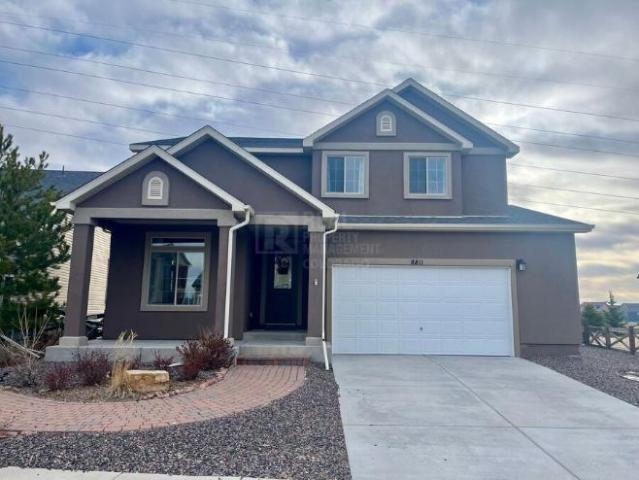 4 Br, 3 bath, Single Family 8811 Tranquil Knoll Ln
