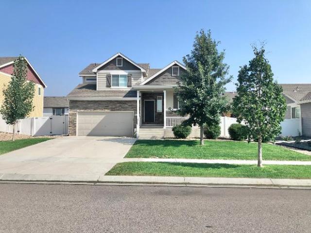 4 Br, 3 bath, Single Family 8815 16th St