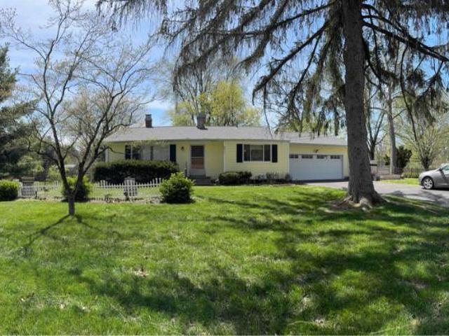 4 Br, 3 bath, Single Family 8011 Morse Rd