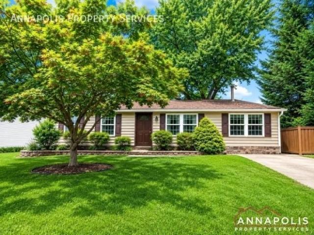 4 Br, 3 bath, Single Family 821 Macsherry Drive