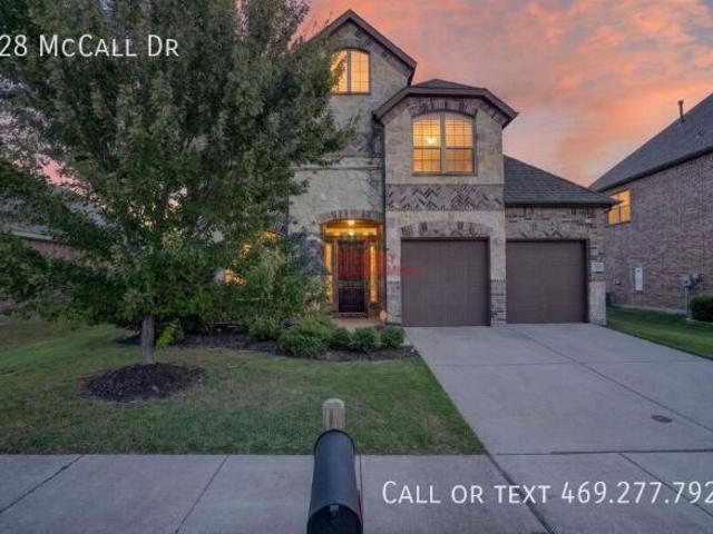 4 Br, 3 bath, Single Family 828 Mccall Dr
