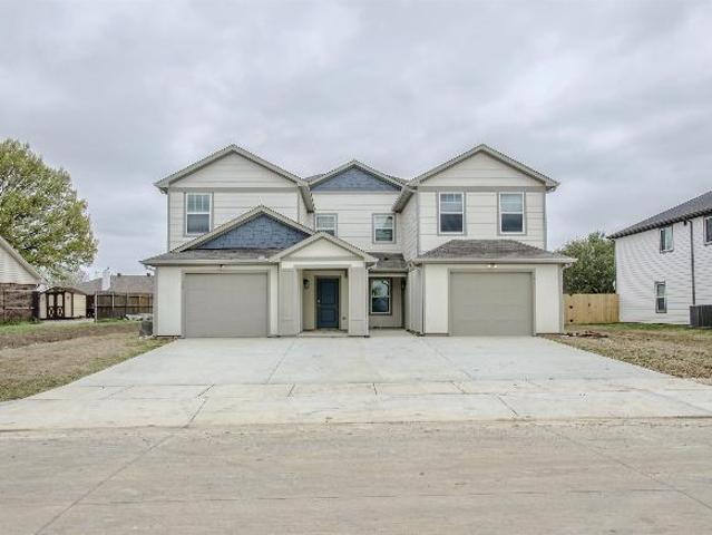 4 Br, 3 bath, Single Family 829 Juno