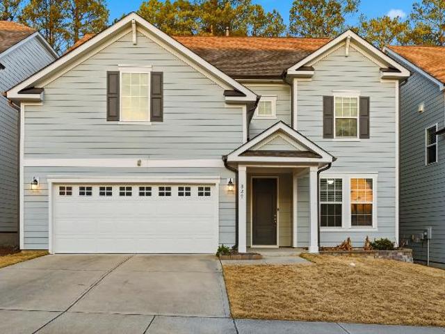 4 Br, 3 bath, Single Family 829 Summit Crest Ct