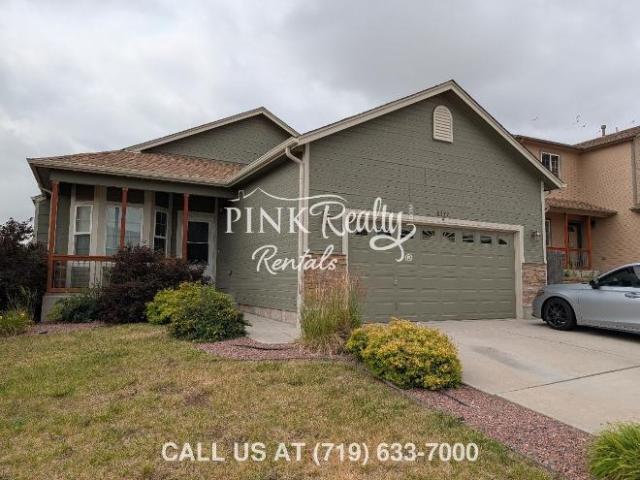 4 Br, 3 bath, Single Family 8377 Freestar Way