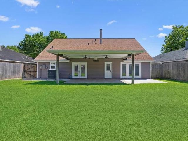 4 Br, 3 bath, Single Family 9414 Twilight Moon Dr