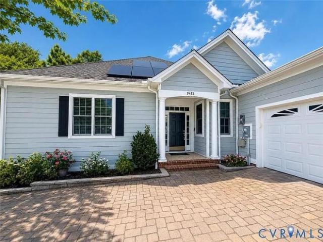 4 Br, 3 bath, Single Family 9433 Amberleigh Cir
