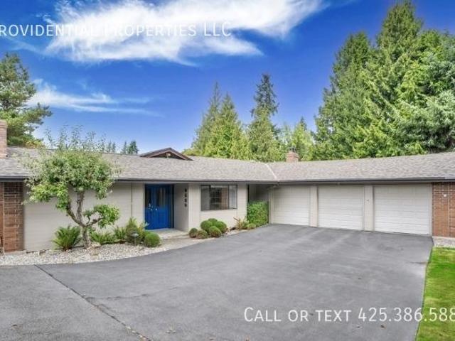 4 Br, 3 bath, Single Family 9530 NE 30th St