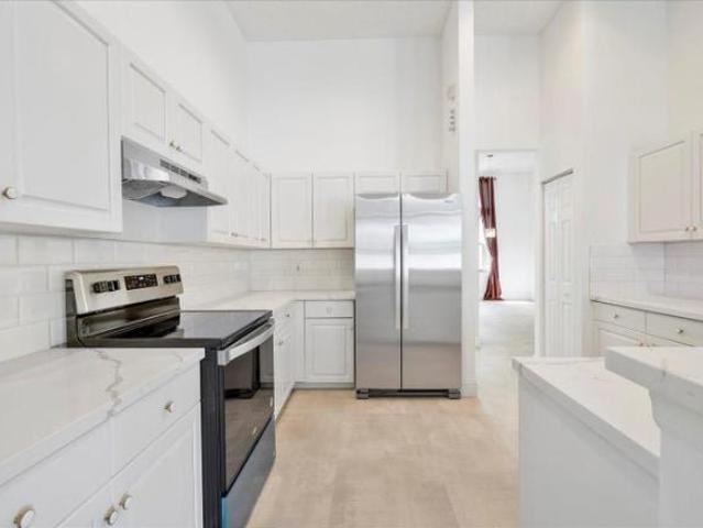 4 Br, 3 bath, Single Family 970 Greenwood Road