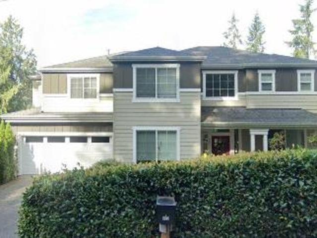 4 Br, 3 bath, Single Family 903 207th Ave NE