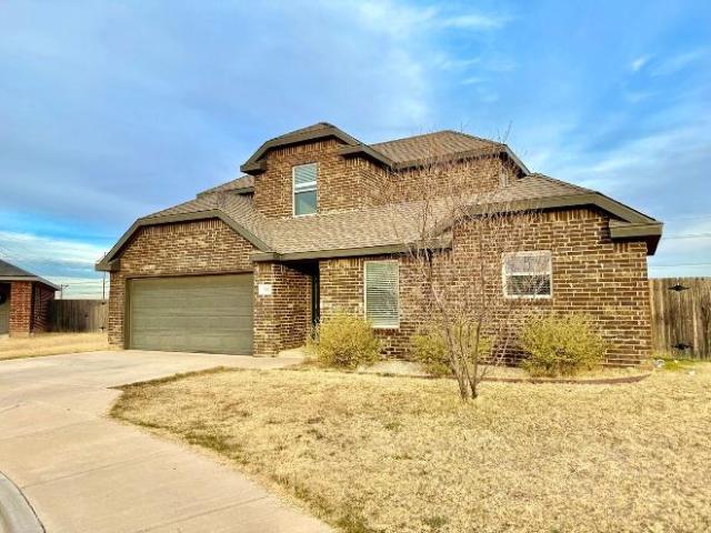 4 Br, 3 bath, Single Family 909 Manchester Ct