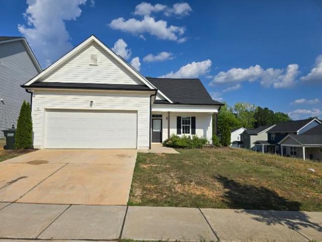 4 Br, 3 bath, Single Family 90 Greenview St