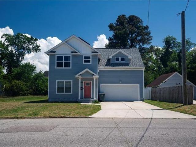 4 Br, 3 bath, Single Family 9228 1st View St