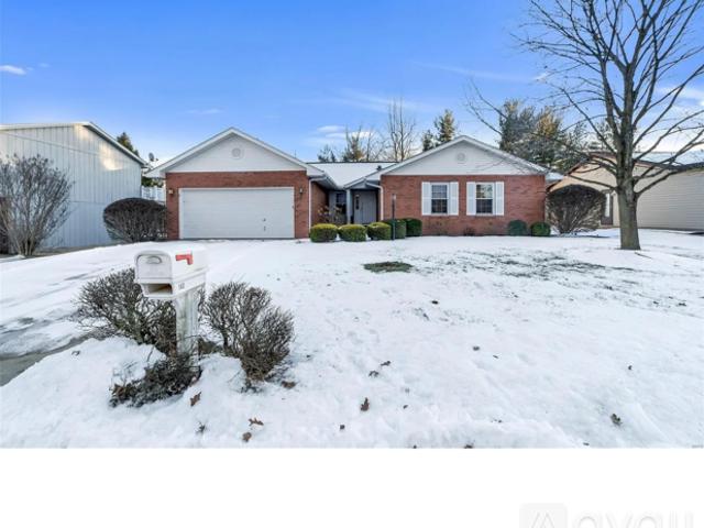 4 BR, 3 BA Apartment 143 Huntleigh Dr, Belleville, IL 62220