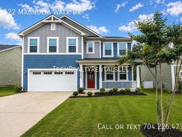 4 BR, 3 BA Apartment 14122 Magnolia Walk Dr, Huntersville, NC 28078