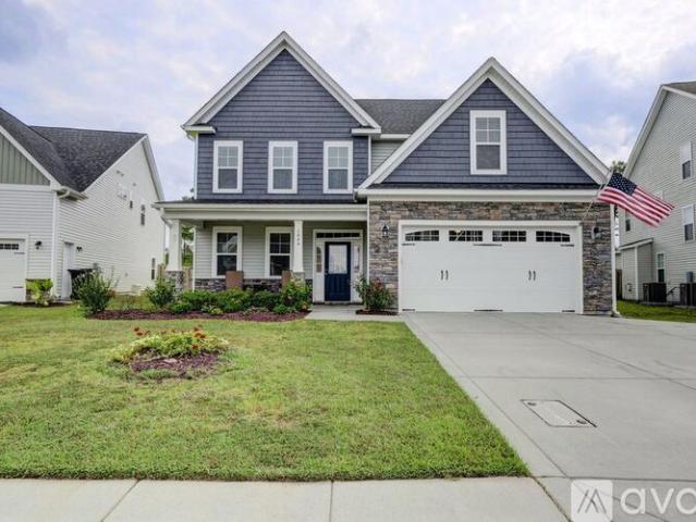 4 BR, 3 BA Apartment 1444 Eastbourne Drive, Wilmington, NC 28411