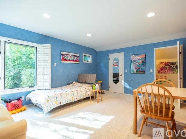 4 BR, 3 BA Apartment 1504 Folkestone Ter, Westlake Village, CA 91361