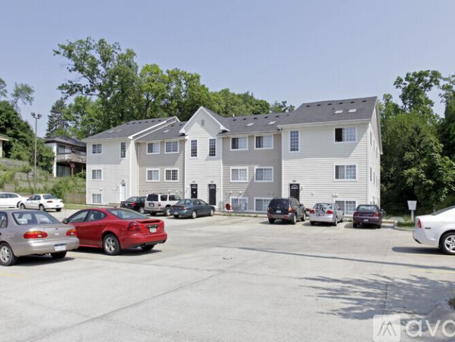 4 BR, 3 BA Apartment 1506 Knollwood Ave, Unit 1A, Kalamazoo, MI 49006