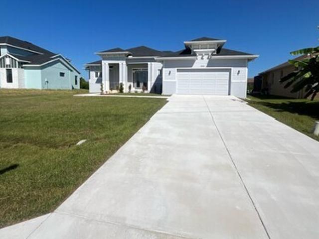 4 BR, 3 BA Apartment 15108 Leipzig Cir, Port Charlotte, FL 33981