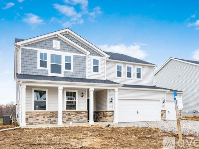 4 BR, 3 BA Apartment 1590 Crest Dr, Galena, OH 43021