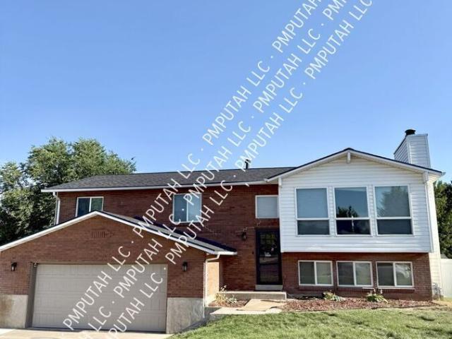 4 BR, 3 BA Apartment 1602 E 2550 N, Layton, UT 84040