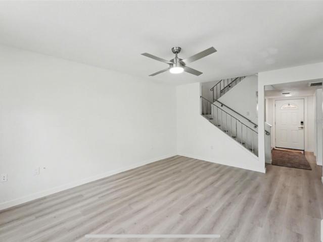 4 BR, 3 BA Apartment 1640 Cape Hope Avenue Northeast, Unit 4, St. Petersburg, FL 33702