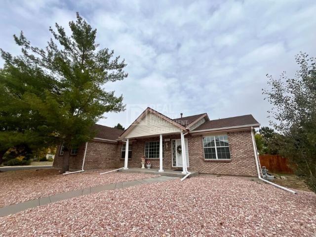4 BR, 3 BA Apartment 1684 S Laredo St, Aurora, CO 80017