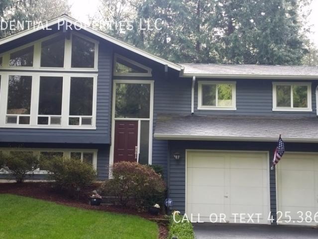 4 BR, 3 BA Apartment 17009 NE 28th Pl, Bellevue, WA 98008