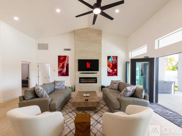 4 BR, 3 BA Apartment 1710 E Queen Palm Dr, Gilbert, AZ 85234