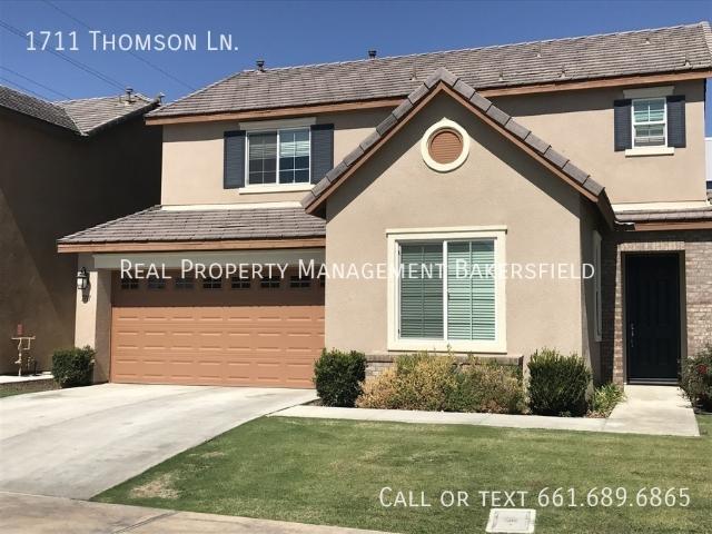 4 BR, 3 BA Apartment 1711 Thomson Ln Bakersfield, CA 93311