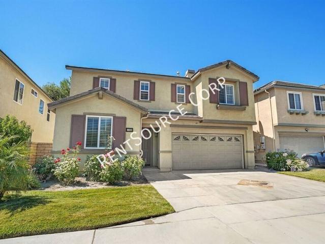 4 BR, 3 BA Apartment 17420 Smoke Tree Lane, Canyon Country, CA 91387