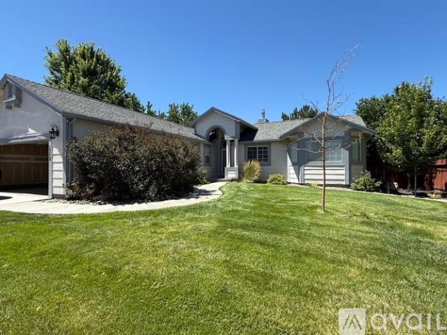 4 BR, 3 BA Apartment 1778 Bougainvillea Drive, Minden, NV 89423