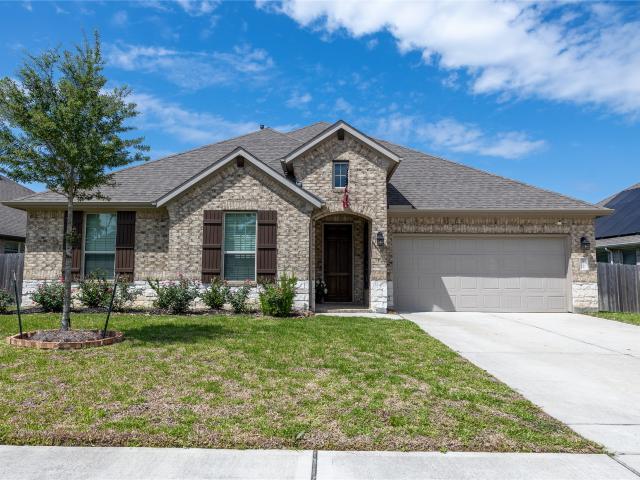 4 BR, 3 BA Apartment 18102 Humber River Lane, Houston, TX 77044