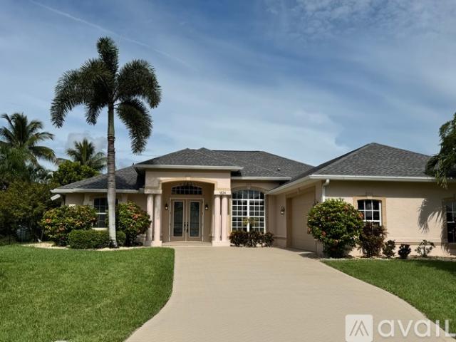 4 BR, 3 BA Apartment 1824 Northwest 21st Place, Cape Coral, FL 33993