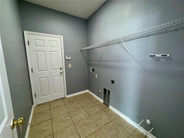 4 BR, 3 BA Apartment 18403 Fish Loop, Land O Lakes, FL 34638