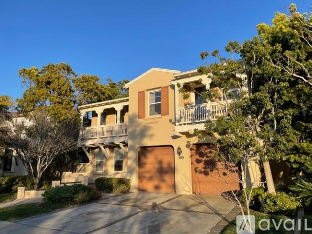 4 BR, 3 BA Apartment 19352 Beckonridge Ln, Huntington Beach, CA 92648