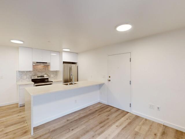 4 BR, 3 BA Apartment 1985 Fulton St, San Francisco, CA 94117