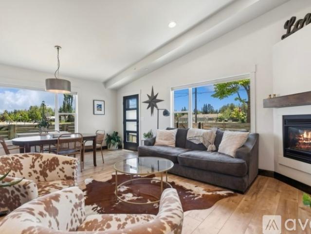 4 BR, 3 BA Apartment 1010 East 7th Street, Whitefish, MT 59937