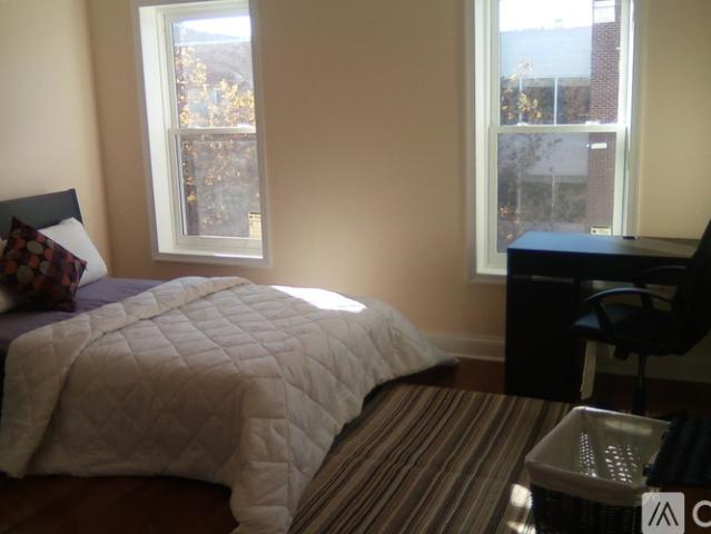 4 BR, 3 BA Apartment 1021 North Washington Street, Unit 1, Baltimore, MD 21205