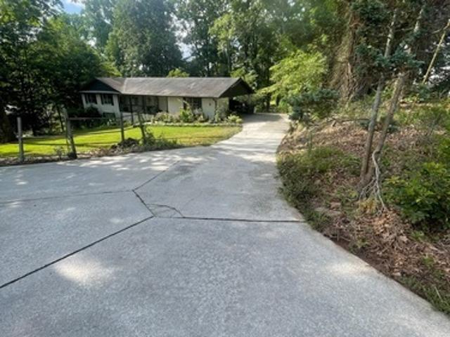 4 BR, 3 BA Apartment 1030 Murray Cir SW, Marietta, GA 30064
