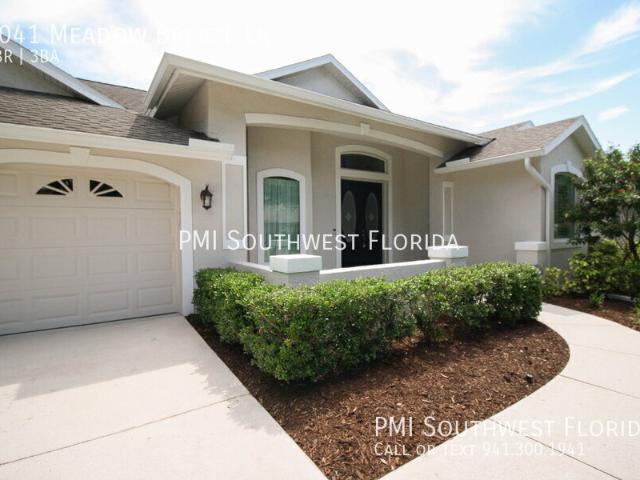 4 BR, 3 BA Apartment 1041 Meadow Breeze Ln, Sarasota, FL 34240