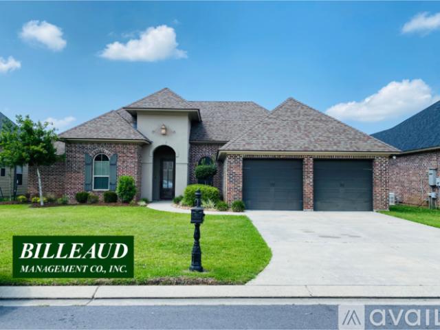 4 BR, 3 BA Apartment 105 Turnmill Dr, Broussard, LA 70518