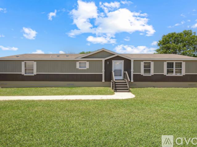 4 BR, 3 BA Apartment 105 Jordan Dr, Belton, TX 76513
