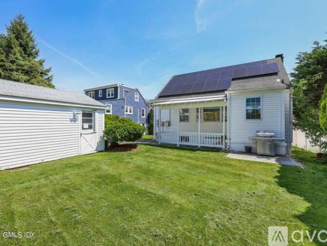 4 BR, 3 BA Apartment 10 Fletcher Ave, Greenwich, CT 06831