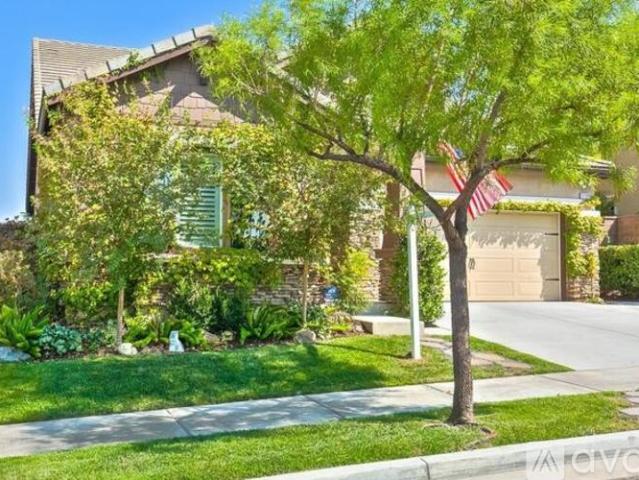 4 BR, 3 BA Apartment 11199 Tesota Loop St, Corona, CA 92883