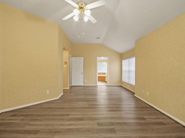 4 BR, 3 BA Apartment 111 South Dreamweaver Circle, Spring, TX 77380