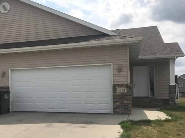 4 BR, 3 BA Apartment 1121 37th Ave S, Moorhead, MN 56560