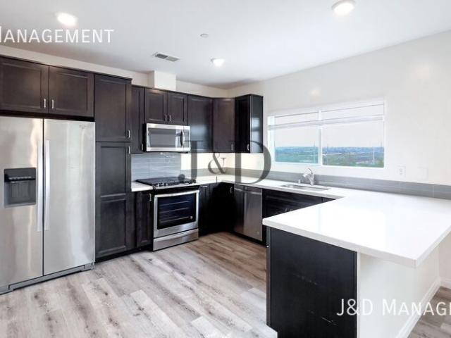 4 BR, 3 BA Apartment 1134 1148 FRESNO STREET, SAN DIEGO, CA 92110