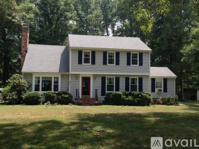 4 BR, 3 BA Apartment 11901 Fairlington Ln, Midlothian, VA 23113